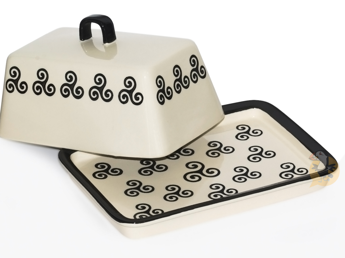 ⇒ Beurrier en céramique Triskell - blanc/noir - 250g